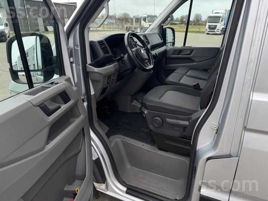 Pelēks Volkswagen Crafter 2021 Rīga, ar dzinēja tilpumu 2.00 L un nobraukumu 159 tūkst. km par 18900 €, foto 11 vietnē AUTOMOTO.COM.LV