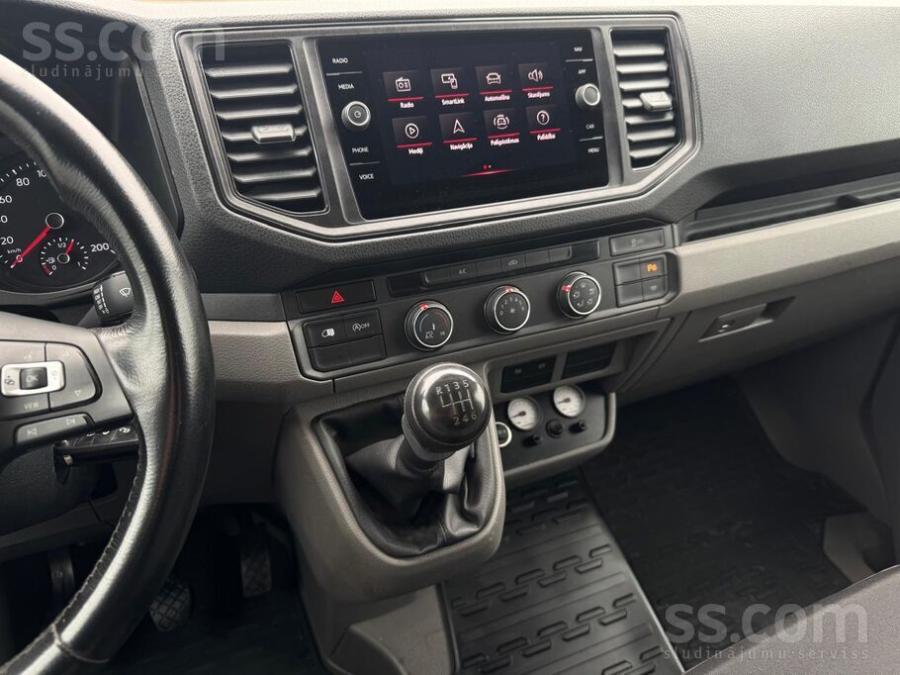 Pelēks Volkswagen Crafter 2021 Rīga, ar dzinēja tilpumu 2.00 L un nobraukumu 159 tūkst. km par 18900 €, foto 15 vietnē AUTOMOTO.COM.LV