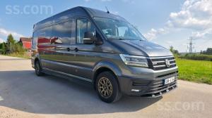 Pelēks Volkswagen Crafter 2022 Rīga, ar dzinēja tilpumu 2.00 L un nobraukumu 108 tūkst. km par 46500 €, foto  vietnē AUTOMOTO.COM.LV