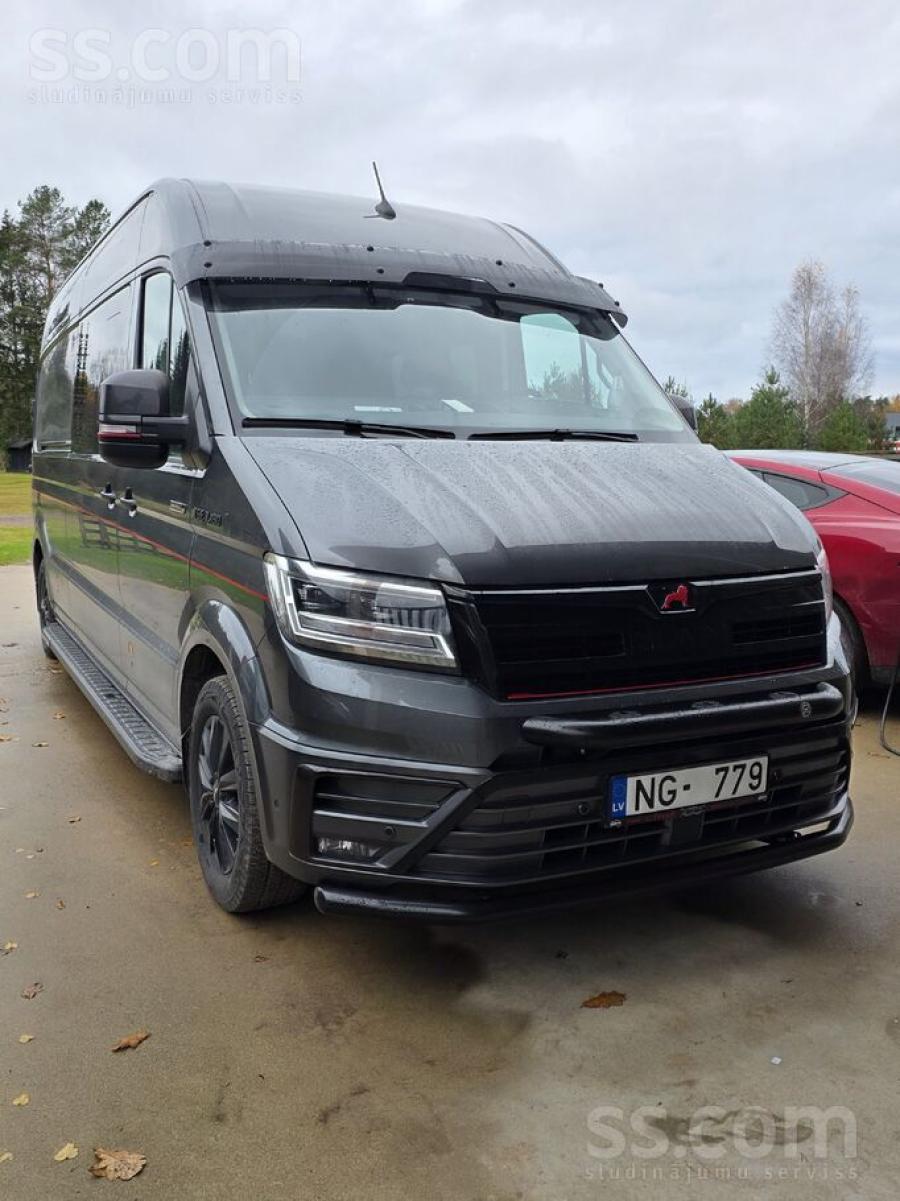 Pelēks Volkswagen Crafter 2023 Rīga, ar dzinēja tilpumu 2.00 L un nobraukumu 24 tūkst. km par 56750 €, foto 1 vietnē AUTOMOTO.COM.LV