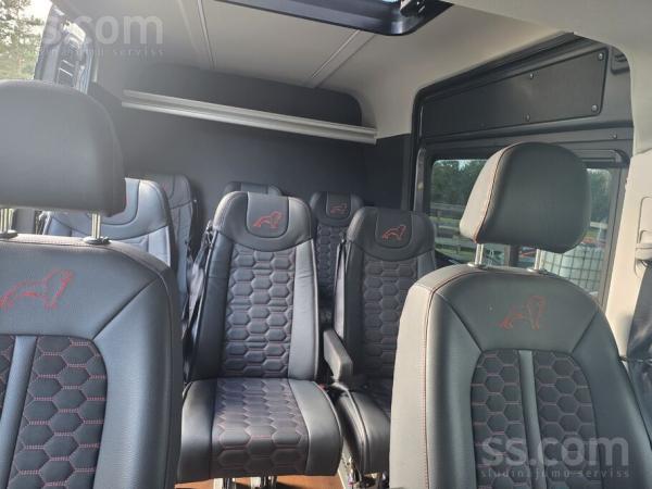 Pelēks Volkswagen Crafter 2023 Rīga, ar dzinēja tilpumu 2.00 L un nobraukumu 24 tūkst. km par 56750 €, foto 7 vietnē AUTOMOTO.COM.LV