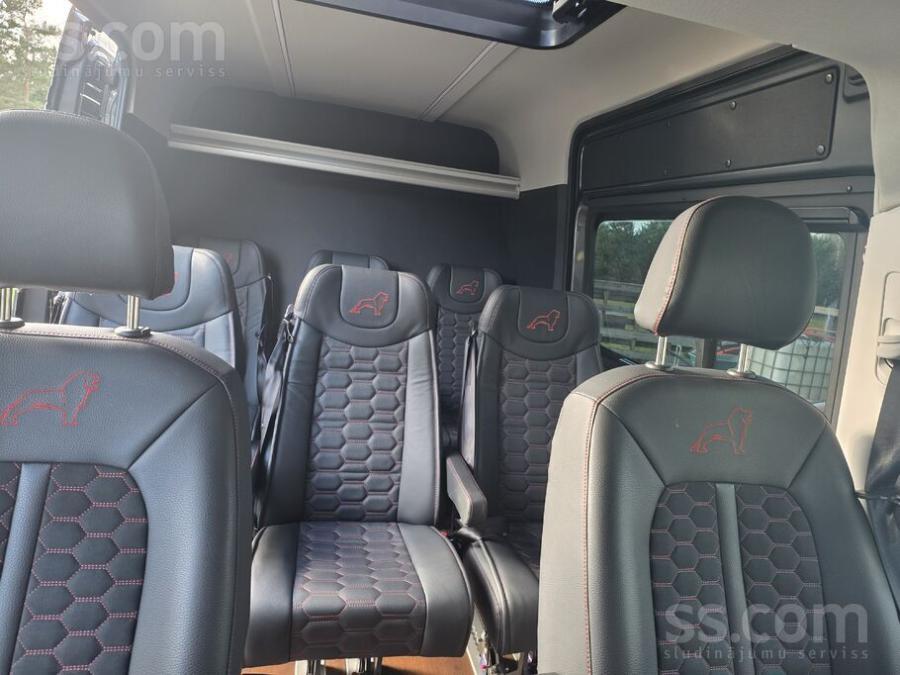 Pelēks Volkswagen Crafter 2023 Rīga, ar dzinēja tilpumu 2.00 L un nobraukumu 24 tūkst. km par 56750 €, foto 8 vietnē AUTOMOTO.COM.LV