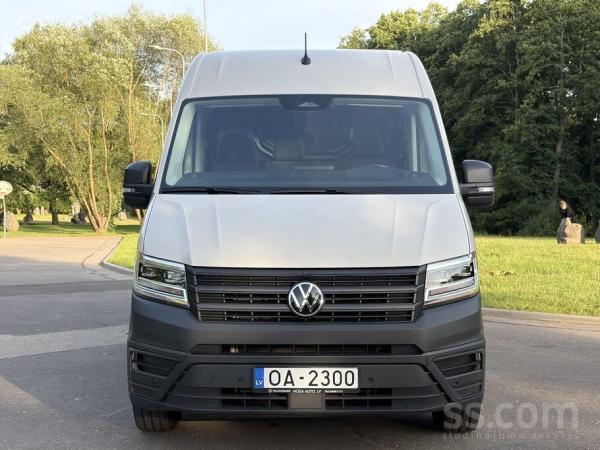 Pelēks Volkswagen Crafter 2025 Rīga, ar dzinēja tilpumu 2.00 L un nobraukumu 50 tūkst. km par 38990 €, foto 2 vietnē AUTOMOTO.COM.LV