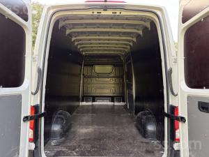 Pelēks Volkswagen Crafter 2025 Rīga, ar dzinēja tilpumu 2.00 L un nobraukumu 50 tūkst. km par 38990 €, foto 8 vietnē AUTOMOTO.COM.LV
