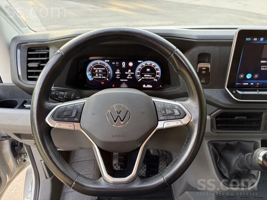Pelēks Volkswagen Crafter 2025 Rīga, ar dzinēja tilpumu 2.00 L un nobraukumu 50 tūkst. km par 38990 €, foto 13 vietnē AUTOMOTO.COM.LV