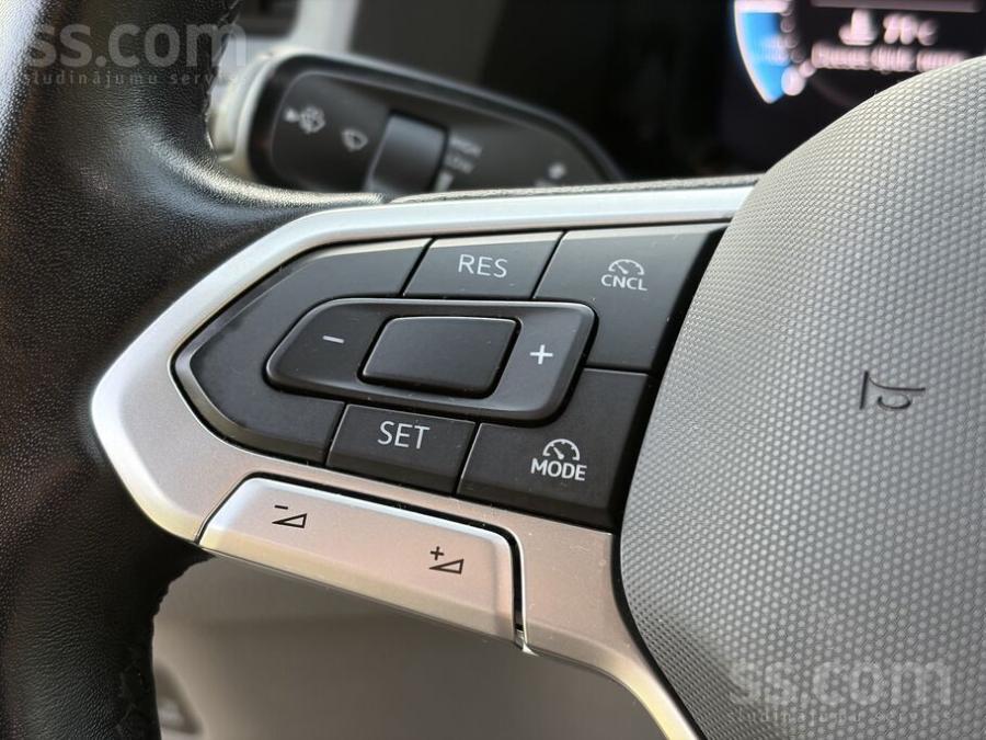 Pelēks Volkswagen Crafter 2025 Rīga, ar dzinēja tilpumu 2.00 L un nobraukumu 50 tūkst. km par 38990 €, foto 15 vietnē AUTOMOTO.COM.LV