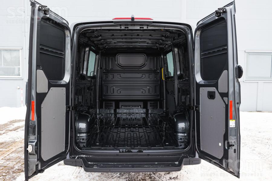 Pelēks Volkswagen Crafter 2026 Ventspils, ar dzinēja tilpumu 2.00 L un nobraukumu 0 tūkst. km par 62500 €, foto 20 vietnē AUTOMOTO.COM.LV
