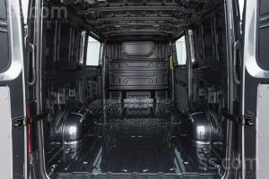 Pelēks Volkswagen Crafter 2026 Ventspils, ar dzinēja tilpumu 2.00 L un nobraukumu 0 tūkst. km par 62500 €, foto 21 vietnē AUTOMOTO.COM.LV