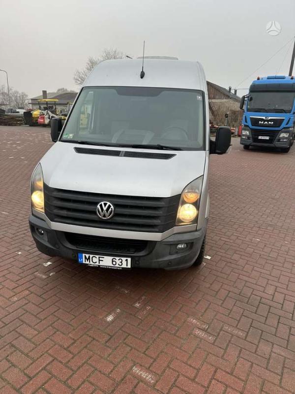 Pelēks Volkswagen Crafter 2013 Klaipėda, ar dzinēja tilpumu 1.97 L un nobraukumu 272 tūkst. km par 13600 €, foto 2 vietnē AUTOMOTO.COM.LV