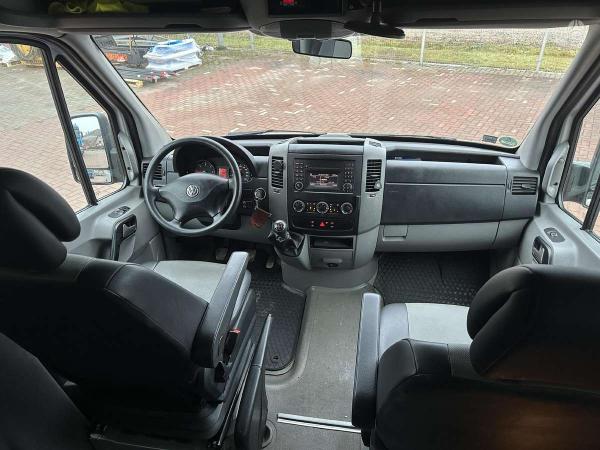 Pelēks Volkswagen Crafter 2013 Klaipėda, ar dzinēja tilpumu 1.97 L un nobraukumu 272 tūkst. km par 13600 €, foto 5 vietnē AUTOMOTO.COM.LV