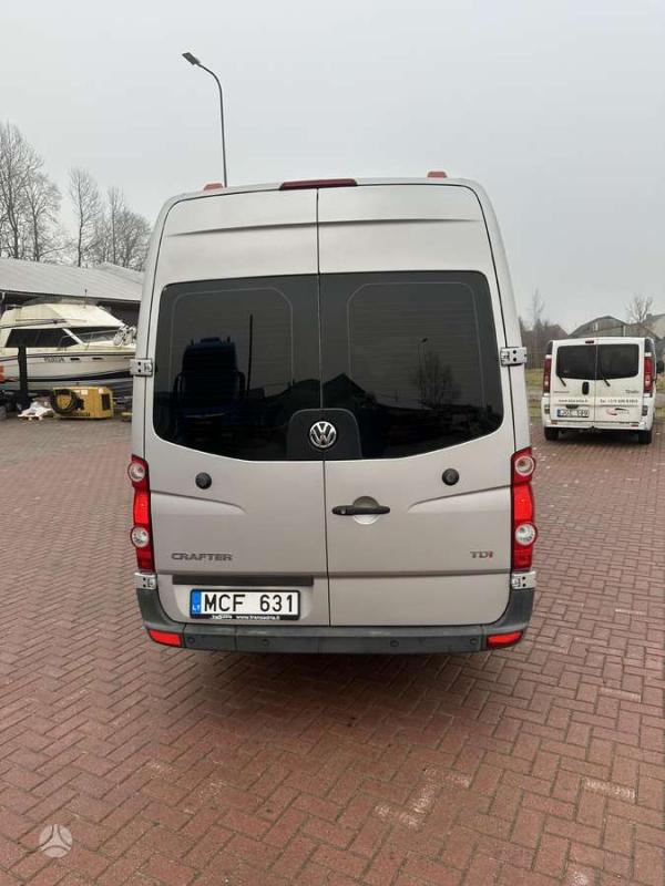 Pelēks Volkswagen Crafter 2013 Klaipėda, ar dzinēja tilpumu 1.97 L un nobraukumu 272 tūkst. km par 13600 €, foto 6 vietnē AUTOMOTO.COM.LV
