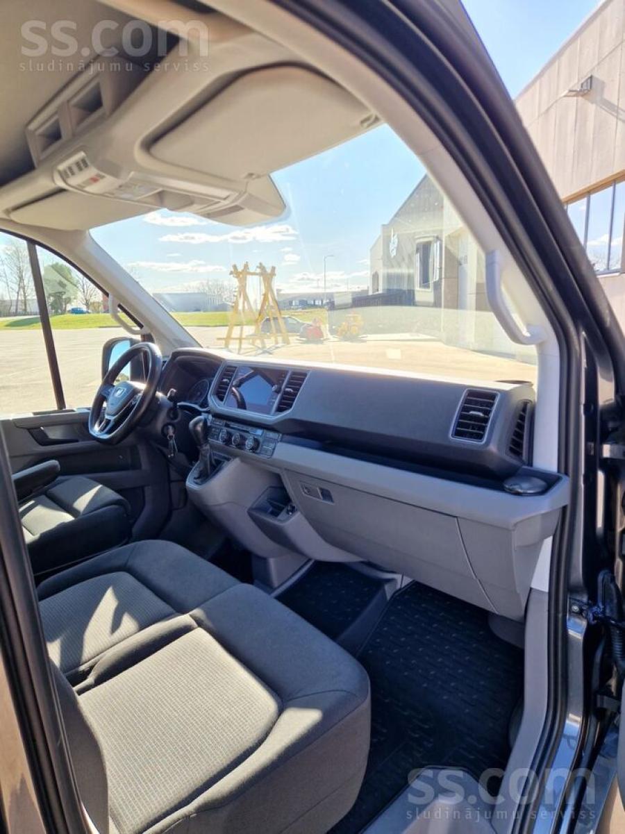 Pelēks Volkswagen Crafter 2021 Rīga, ar dzinēja tilpumu 2.00 L un nobraukumu 310 tūkst. km par 19950 €, foto 9 vietnē AUTOMOTO.COM.LV