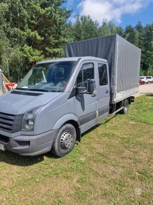 Grey Volkswagen Crafter 2015 in Vilnius, with an engine capacity of 2.00 L and mileage of 165 thousand km for 14520 €, photo 3 on AUTOMOTO.COM.LV