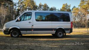 Pelēks Volkswagen Crafter 2007 Tallina, ar dzinēja tilpumu 2.50 L un nobraukumu 296 tūkst. km par 9000 €, foto 8 vietnē AUTOMOTO.COM.LV