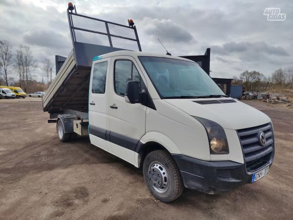Volkswagen Crafter 2008 in Vilnius, with an engine capacity of 2.50 L and mileage of 426 thousand km for 6500 €, photo 1 on AUTOMOTO.COM.LV