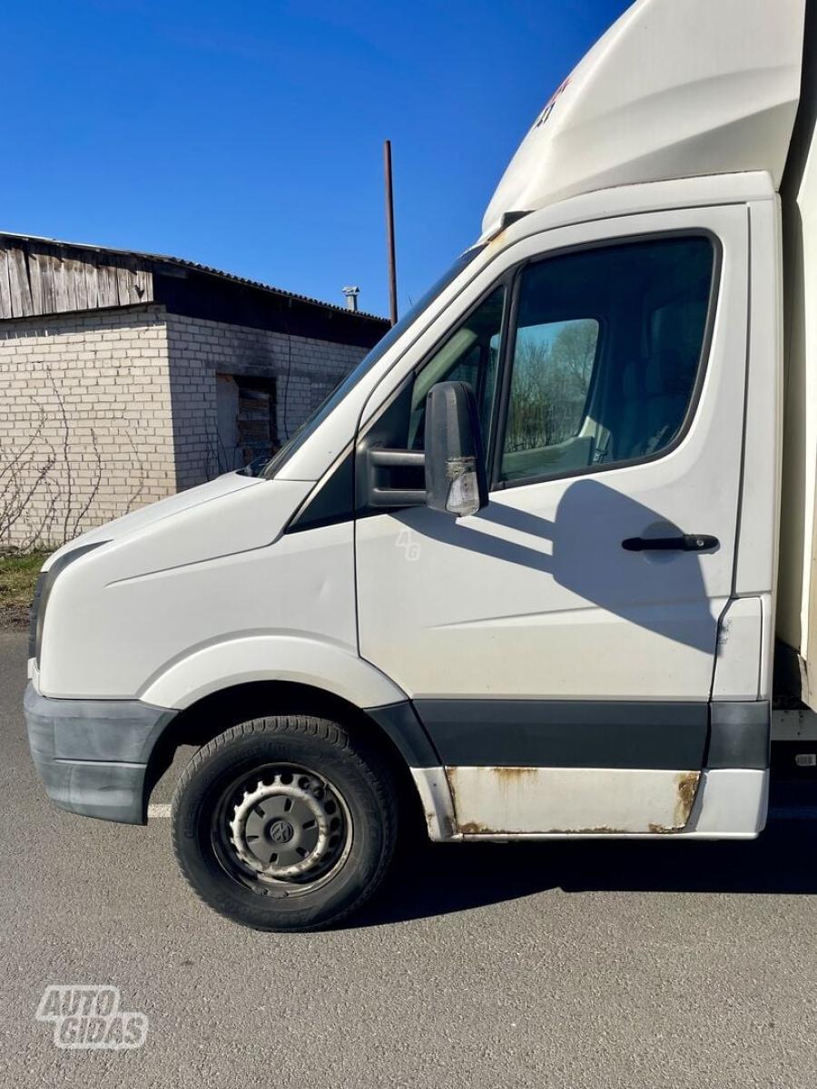 Volkswagen Crafter 2011 in Kaunas, with an engine capacity of 2.00 L and mileage of 352 thousand km for 3800 €, photo 6 on AUTOMOTO.COM.LV