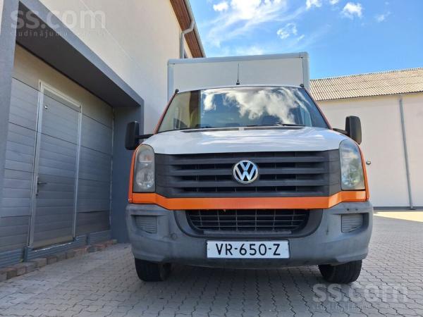 Volkswagen Crafter 2012 in Riga, with an engine capacity of 2.00 L and mileage of 245 thousand km for 8900 €, photo 6 on AUTOMOTO.COM.LV