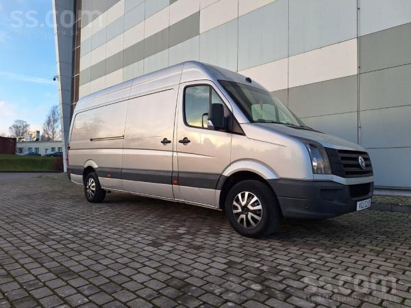Volkswagen Crafter 2017 in Jekabpils, with an engine capacity of 2.00 L and mileage of 303 thousand km for 9900 €, photo 7 on AUTOMOTO.COM.LV