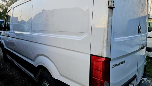 Volkswagen Crafter 2018 in Kaisiadorys, with an engine capacity of 2.00 L and mileage of 400 thousand km for 7100 €, photo 4 on AUTOMOTO.COM.LV
