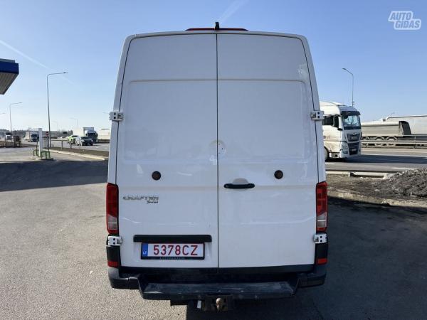 Volkswagen Crafter 2019 in Kaunas, with an engine capacity of 2.00 L and mileage of 590 thousand km for 7700 €, photo 5 on AUTOMOTO.COM.LV