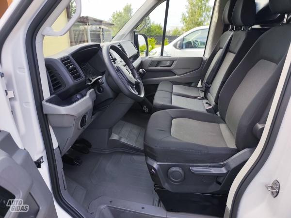 Volkswagen Crafter 2020 in Vilnius, with an engine capacity of 2.00 L and mileage of 242 thousand km for 12450 €, photo 8 on AUTOMOTO.COM.LV