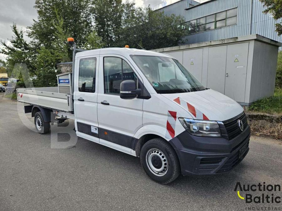 Volkswagen Crafter 2021 in Klaipeda, with an engine capacity of 3.50 L and mileage of 317 thousand km for 10200 €, photo 1 on AUTOMOTO.COM.LV