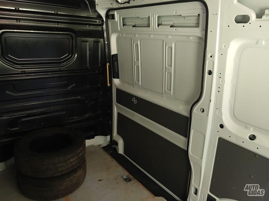 Volkswagen Crafter 2022 Kelmė, ar dzinēja tilpumu 2.00 L un nobraukumu 419 tūkst. km par 13500 €, foto 12 vietnē AUTOMOTO.COM.LV