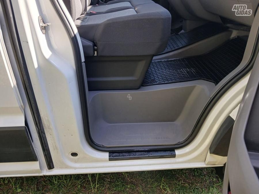 Volkswagen Crafter 2022 Kelmė, ar dzinēja tilpumu 2.00 L un nobraukumu 419 tūkst. km par 13500 €, foto 15 vietnē AUTOMOTO.COM.LV