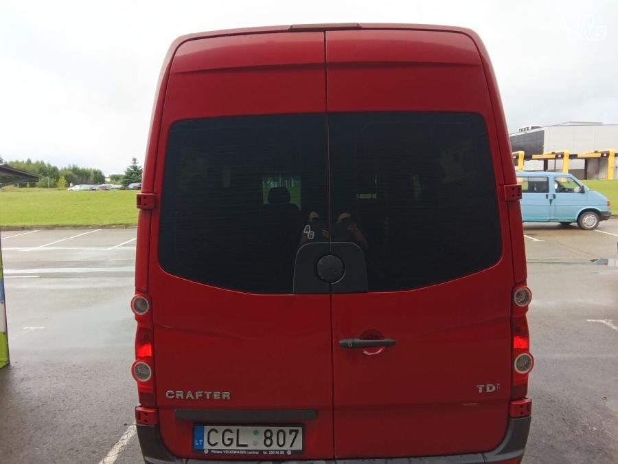 Volkswagen Crafter 2007 in Panevezys, with an engine capacity of 2.50 L and mileage of 500 thousand km for 900 €, photo 5 on AUTOMOTO.COM.LV