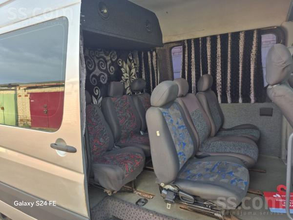 Volkswagen Crafter 2008 in Daugavpils, with an engine capacity of 2.50 L and mileage of 0 thousand km for 7300 €, photo 8 on AUTOMOTO.COM.LV