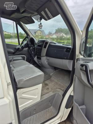 Volkswagen Crafter 2009 Kelmė, ar dzinēja tilpumu 2.50 L un nobraukumu 295 tūkst. km par 4850 €, foto 14 vietnē AUTOMOTO.COM.LV