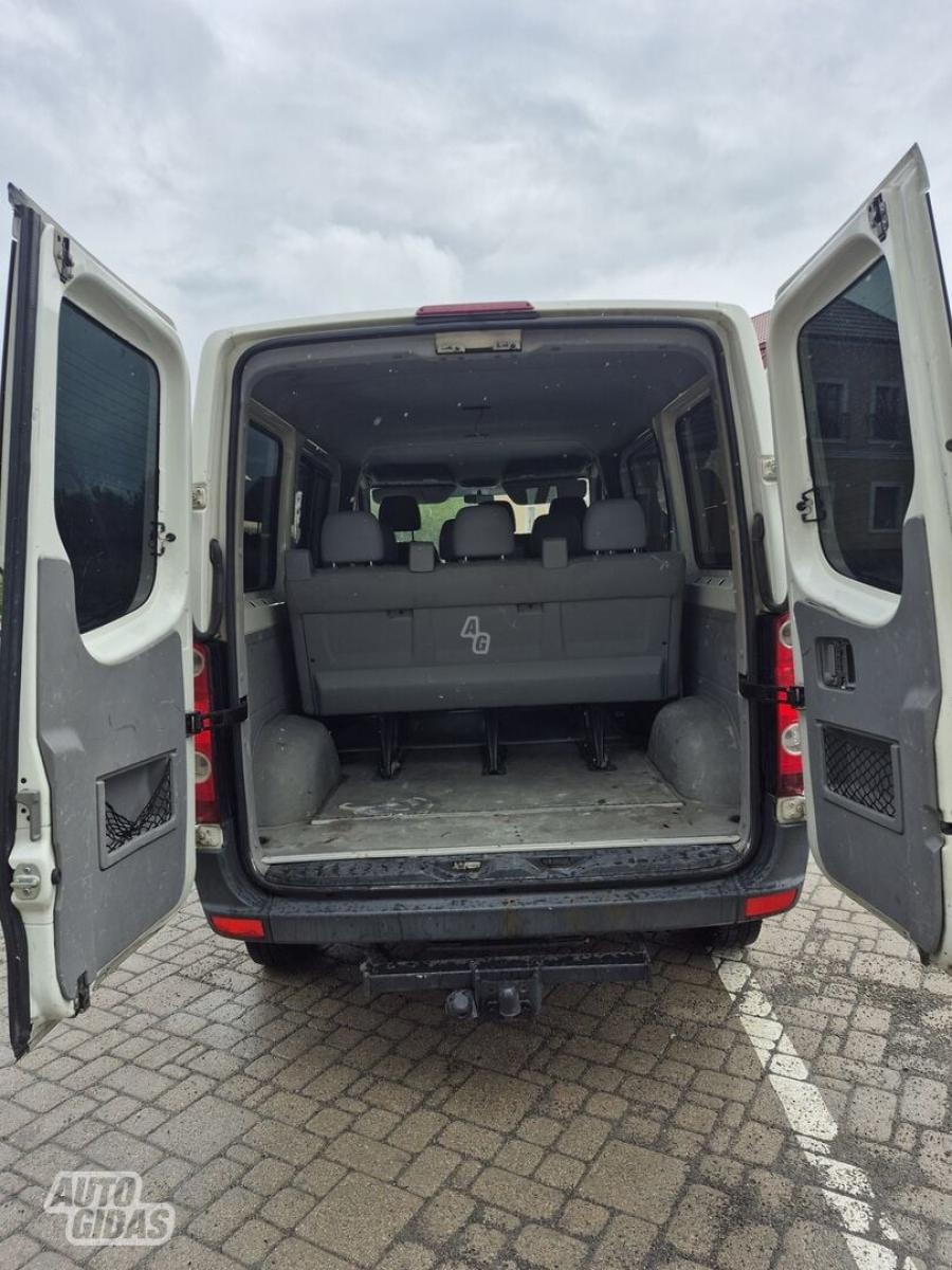 Volkswagen Crafter 2009 Kelmė, ar dzinēja tilpumu 2.50 L un nobraukumu 295 tūkst. km par 4850 €, foto 18 vietnē AUTOMOTO.COM.LV