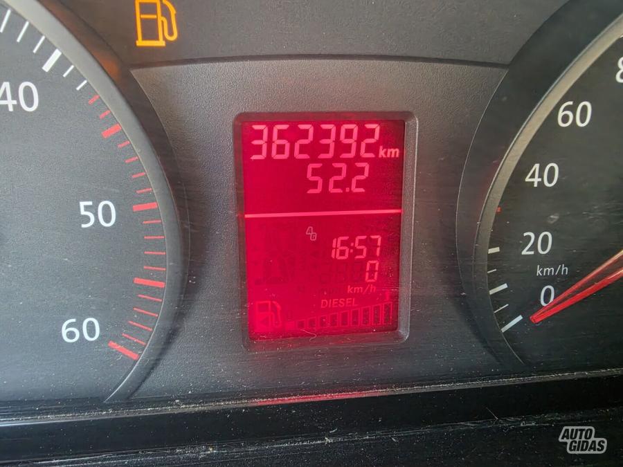Volkswagen Crafter 2009 Viļņa, ar dzinēja tilpumu 2.50 L un nobraukumu 363 tūkst. km par 8500 €, foto 16 vietnē AUTOMOTO.COM.LV