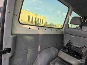 Volkswagen Crafter 2009 Viļņa, ar dzinēja tilpumu 2.50 L un nobraukumu 363 tūkst. km par 8500 €, foto 20 vietnē AUTOMOTO.COM.LV