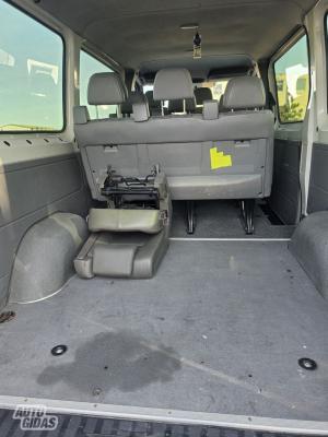 Volkswagen Crafter 2009 Viļņa, ar dzinēja tilpumu 2.50 L un nobraukumu 363 tūkst. km par 8500 €, foto 21 vietnē AUTOMOTO.COM.LV