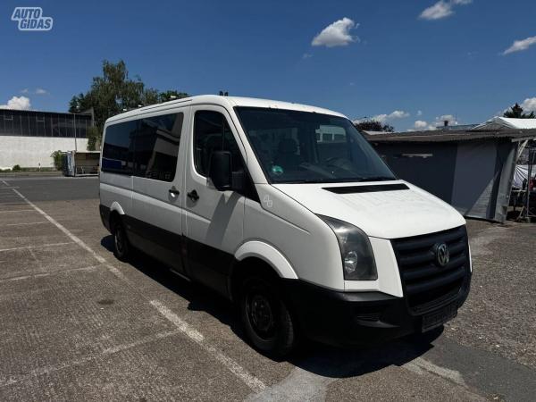 Volkswagen Crafter 2010 in Vilnius, with an engine capacity of 2.50 L and mileage of 302 thousand km for 7999 €, photo 6 on AUTOMOTO.COM.LV