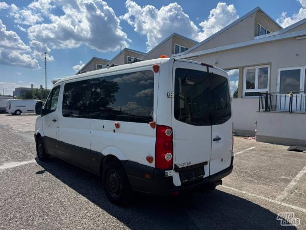 Volkswagen Crafter 2010 in Vilnius, with an engine capacity of 2.50 L and mileage of 302 thousand km for 7999 €, photo 8 on AUTOMOTO.COM.LV