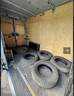 Volkswagen Crafter 2018 in Tallinn, with an engine capacity of 2.00 L and mileage of 188 thousand km for 16500 €, photo 15 on AUTOMOTO.COM.LV