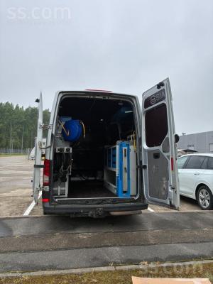 Volkswagen Crafter 2019 in Riga, with an engine capacity of 2.00 L and mileage of 134 thousand km for 20200 €, photo 13 on AUTOMOTO.COM.LV