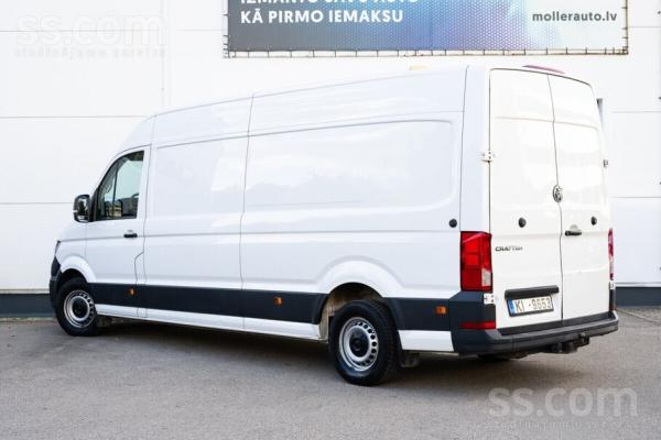 Volkswagen Crafter 2021 in Riga on AUTOMOTO.COM.LV Volkswagen Crafter 2021 in Riga, with an engine capacity of 2.00 L and mileage of 195 thousand km for 17950 ā¬, photo 4 on AUTOMOTO.COM.LV