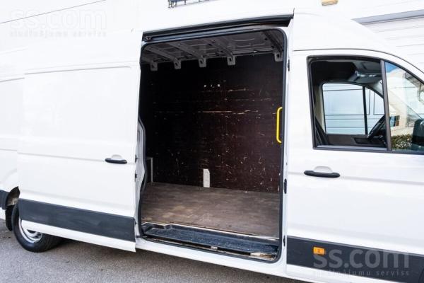 Volkswagen Crafter 2021 in Riga on AUTOMOTO.COM.LV Volkswagen Crafter 2021 in Riga, with an engine capacity of 2.00 L and mileage of 195 thousand km for 17950 ā¬, photo 6 on AUTOMOTO.COM.LV