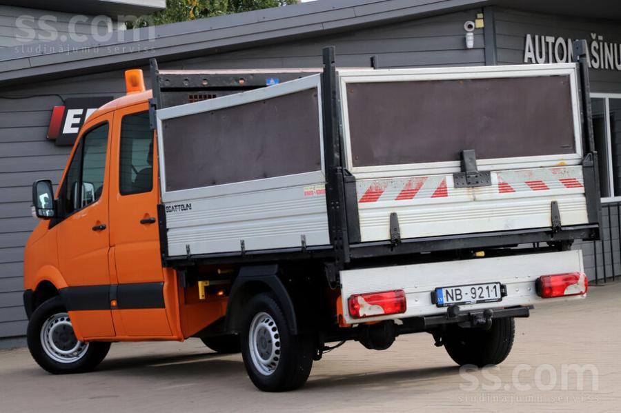 Oranžs Volkswagen Crafter 2012 Tukums, ar dzinēja tilpumu 2.00 L un nobraukumu 249 tūkst. km par 8000 €, foto 3 vietnē AUTOMOTO.COM.LV