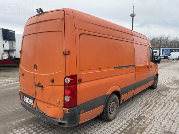 Oranžs Volkswagen Crafter 2009 Rīga, ar dzinēja tilpumu 2.50 L un nobraukumu 380 tūkst. km par 1900 €, foto 3 vietnē AUTOMOTO.COM.LV