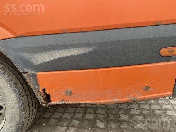 Oranžs Volkswagen Crafter 2009 Rīga, ar dzinēja tilpumu 2.50 L un nobraukumu 380 tūkst. km par 1900 €, foto 7 vietnē AUTOMOTO.COM.LV