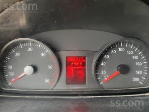 Orange Volkswagen Crafter 2009 in Riga, with an engine capacity of 2.50 L and mileage of 380 thousand km for 1900 €, photo 12 on AUTOMOTO.COM.LV