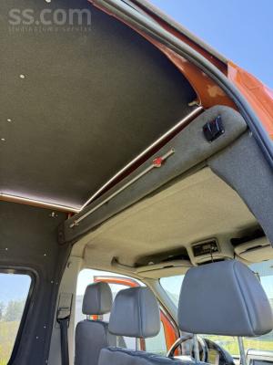Oranžs Volkswagen Crafter 2011 Rīga, ar dzinēja tilpumu 2.50 L un nobraukumu 300 tūkst. km par 6000 €, foto 7 vietnē AUTOMOTO.COM.LV