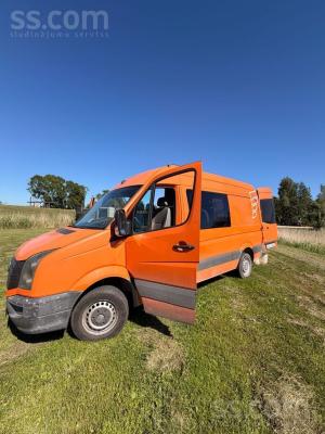 Oranžs Volkswagen Crafter 2011 Rīga, ar dzinēja tilpumu 2.50 L un nobraukumu 300 tūkst. km par 6000 €, foto 9 vietnē AUTOMOTO.COM.LV