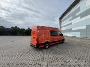 Orange Volkswagen Crafter 2017 in Dobele, with an engine capacity of 2.00 L and mileage of 128 thousand km for 19965 €, photo 9 on AUTOMOTO.COM.LV