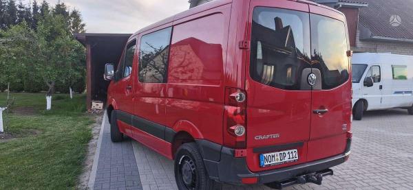 Sarkans Volkswagen Crafter 2011 Kelmė, ar dzinēja tilpumu 2.00 L un nobraukumu 153 tūkst. km par 7200 €, foto 3 vietnē AUTOMOTO.COM.LV