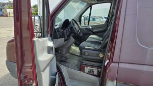 Red Volkswagen Crafter 2012 in Kaunas, with an engine capacity of 1.97 L and mileage of 405 thousand km for 8800 €, photo  on AUTOMOTO.COM.LV